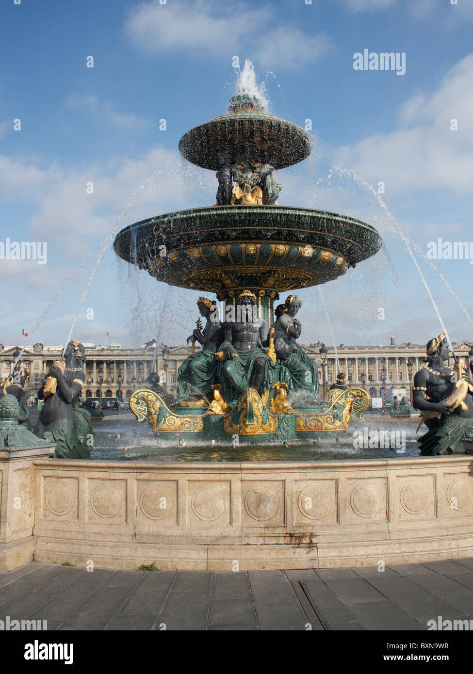 Obelisk at place de la concorde and champs elysees hi-res stock ...