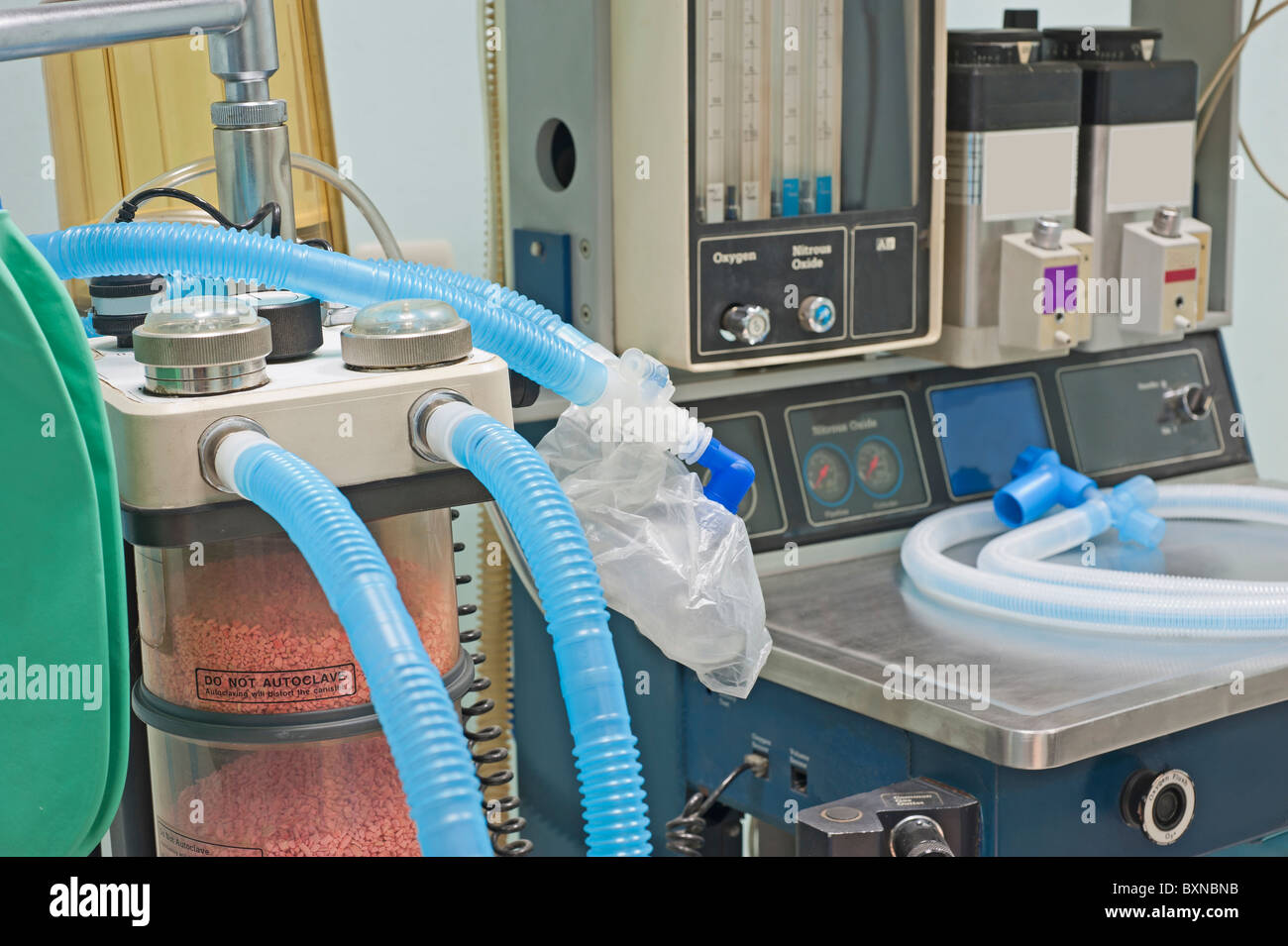 Ventilator machine hi-res stock photography and images - Alamy