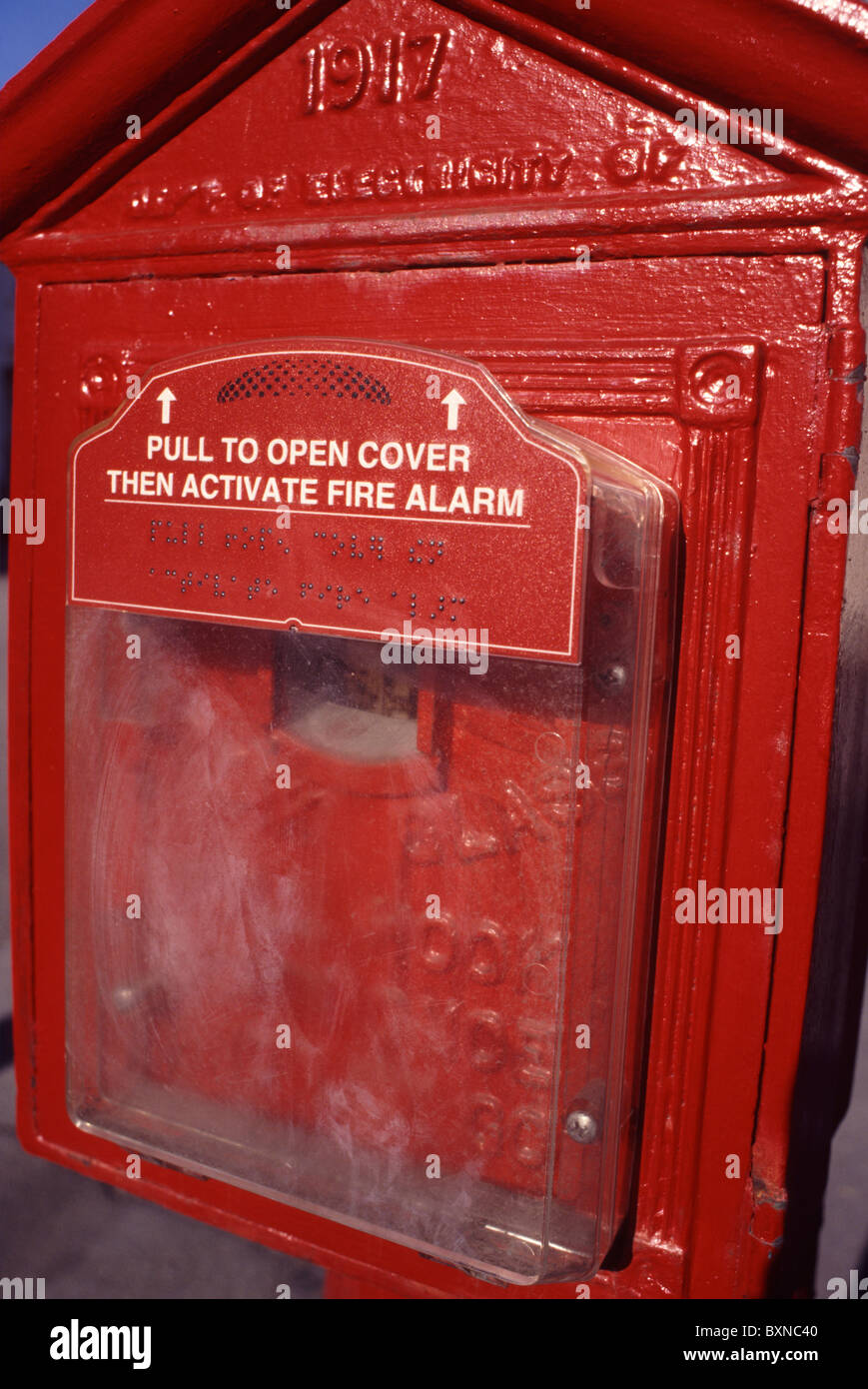 red fire alarm box, San Francisco, California, USA Stock Photo - Alamy