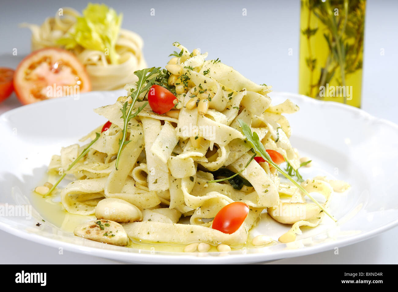 Pasta bolognese green beans hi-res stock photography and images - Alamy
