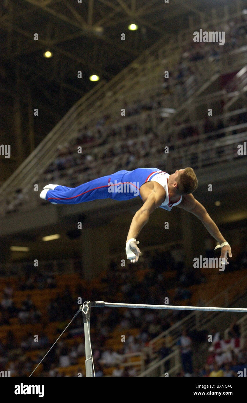 2004 olympics gymnastics floor hi-res stock photography and images - Alamy