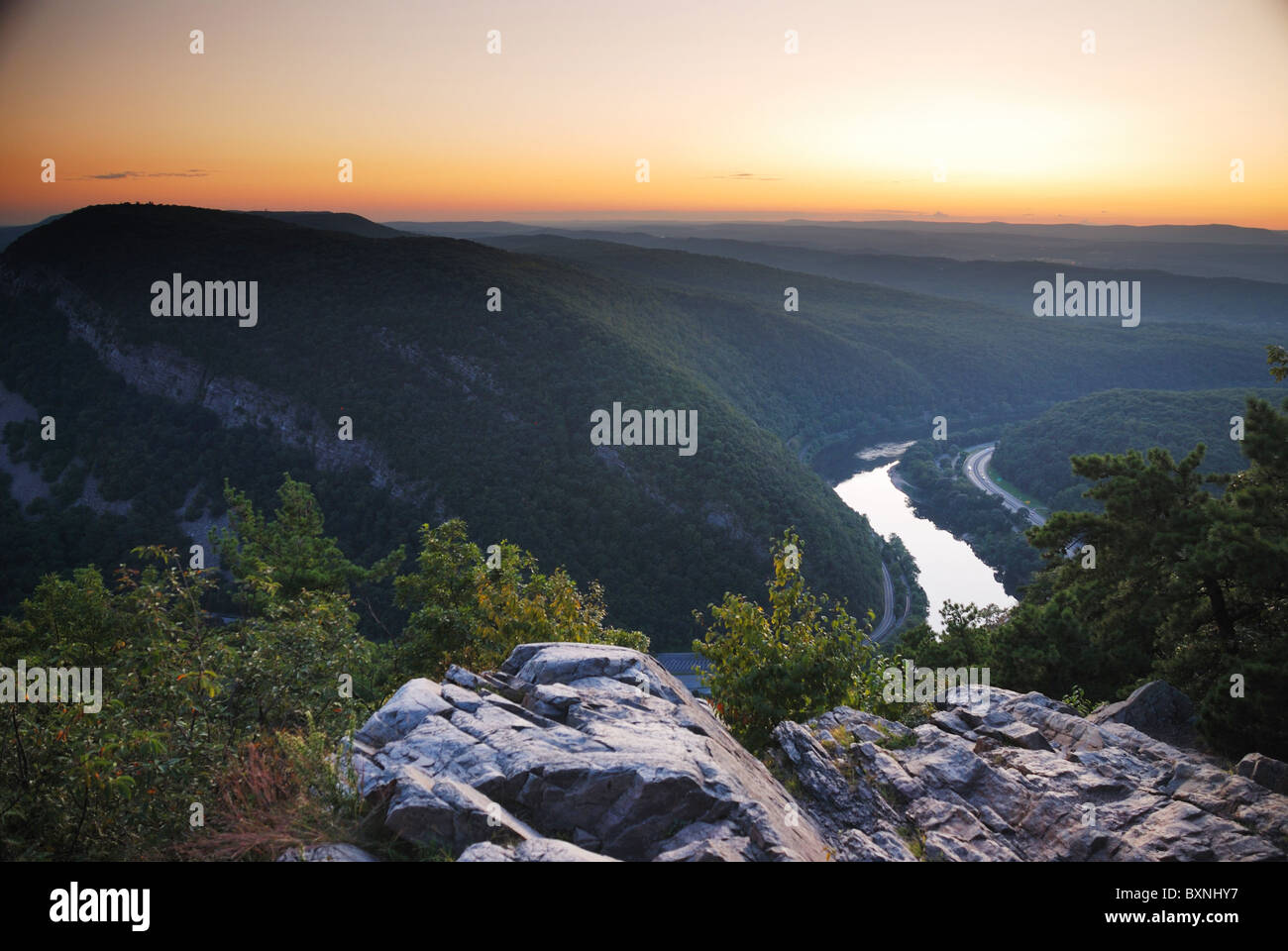 Delaware river valley hi-res stock photography and images - Alamy