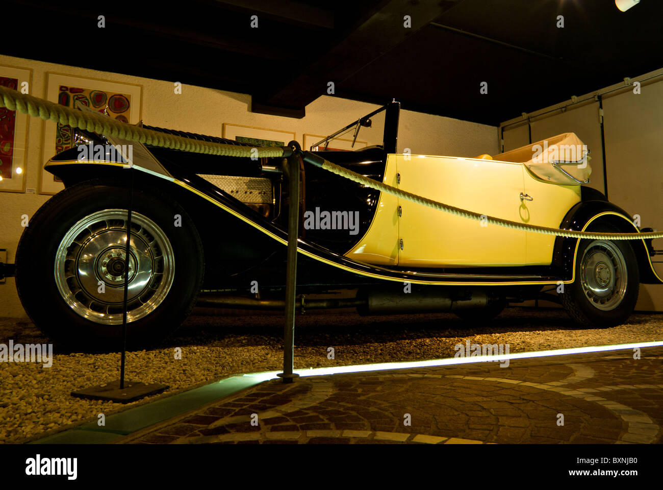 Vintage bugatti hi-res stock photography and images - Alamy