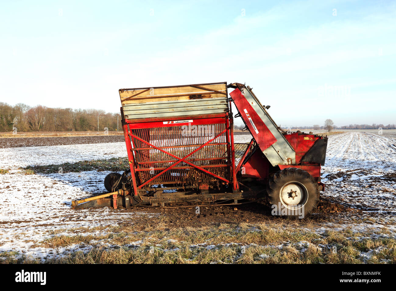Beet harvester hi-res stock photography and images - Alamy