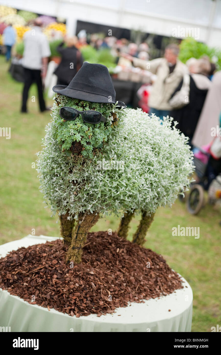 Topiary hi-res stock photography and images - Alamy