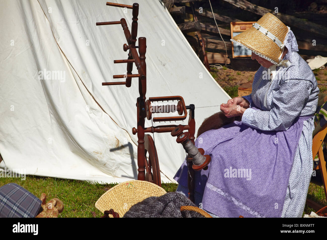 Camp follower american war hi-res stock photography and images - Alamy