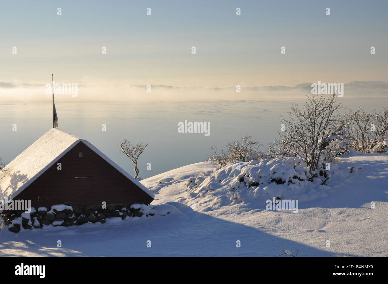 Snowy winter landscape by the sea hi-res stock photography and images ...