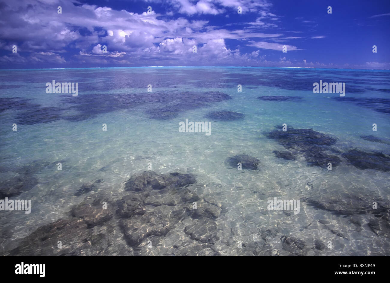 Peaceful shallow lagoon tropical island hi-res stock photography and ...