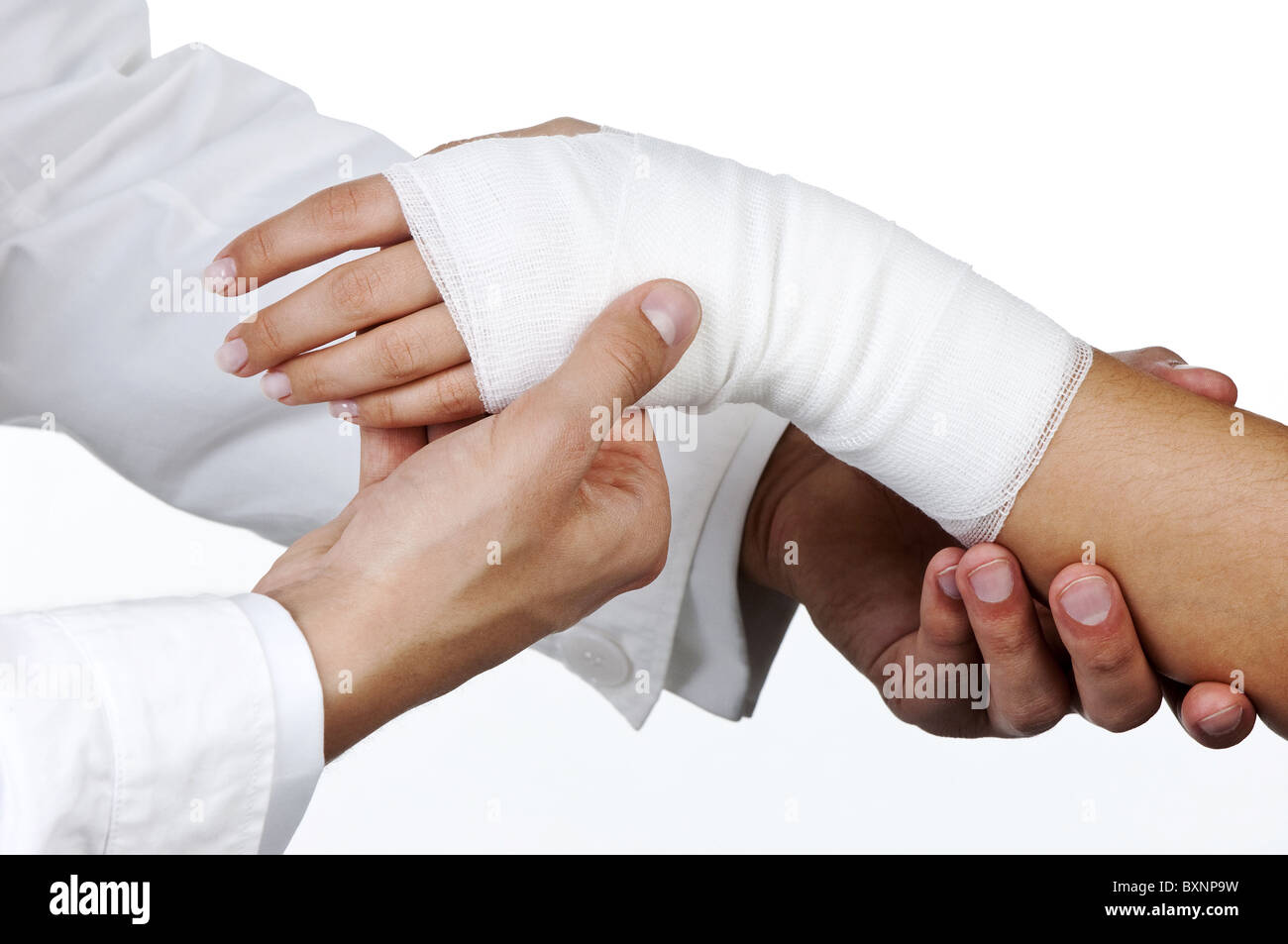 Verband anlegen hi-res stock photography and images - Alamy