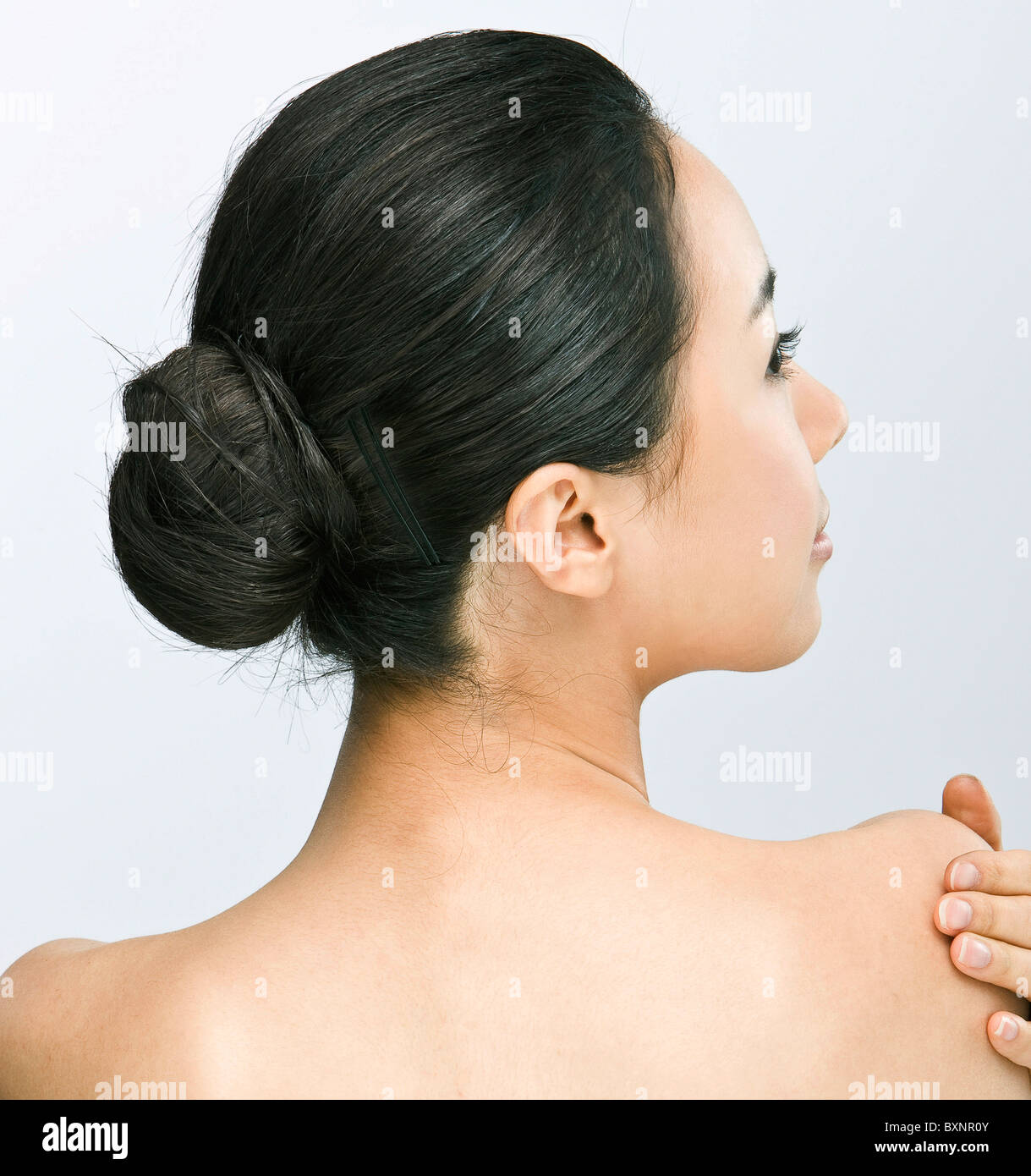 Back of woman left of the view hi-res stock photography and images - Alamy