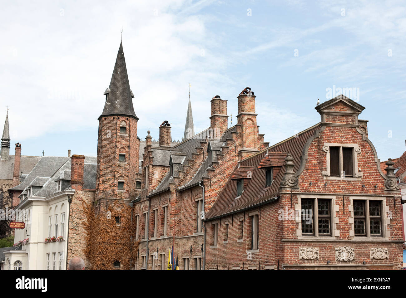 Ornate rooftops hi-res stock photography and images - Alamy
