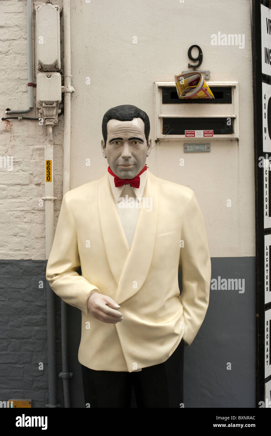 Jacket statue hi-res stock photography and images - Alamy