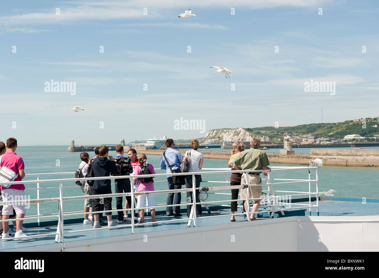Dover cliffs and ferry hi-res stock photography and images - Alamy