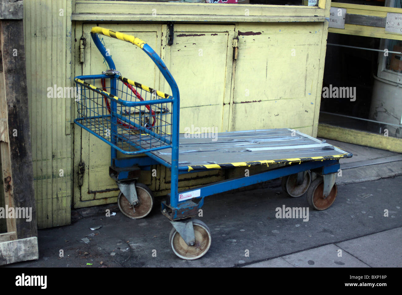 Empty trolley hi-res stock photography and images - Alamy