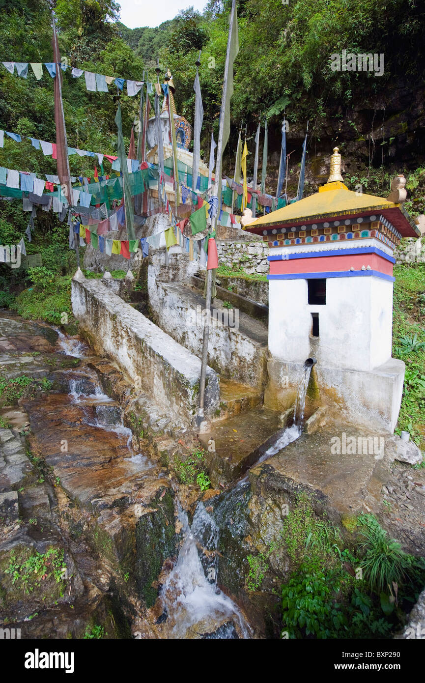 Asia chorten hi-res stock photography and images - Alamy
