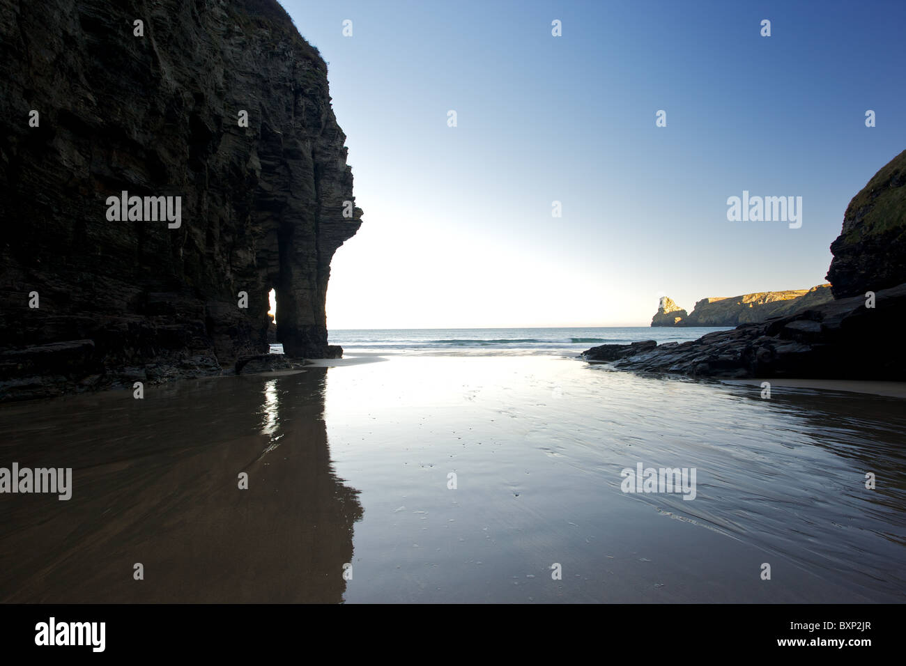 Bossiney haven cornwall hi-res stock photography and images - Alamy