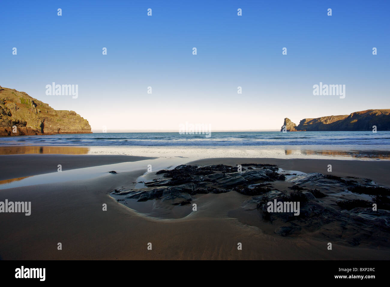 Bossiney Haven, Cornwall Stock Photo - Alamy