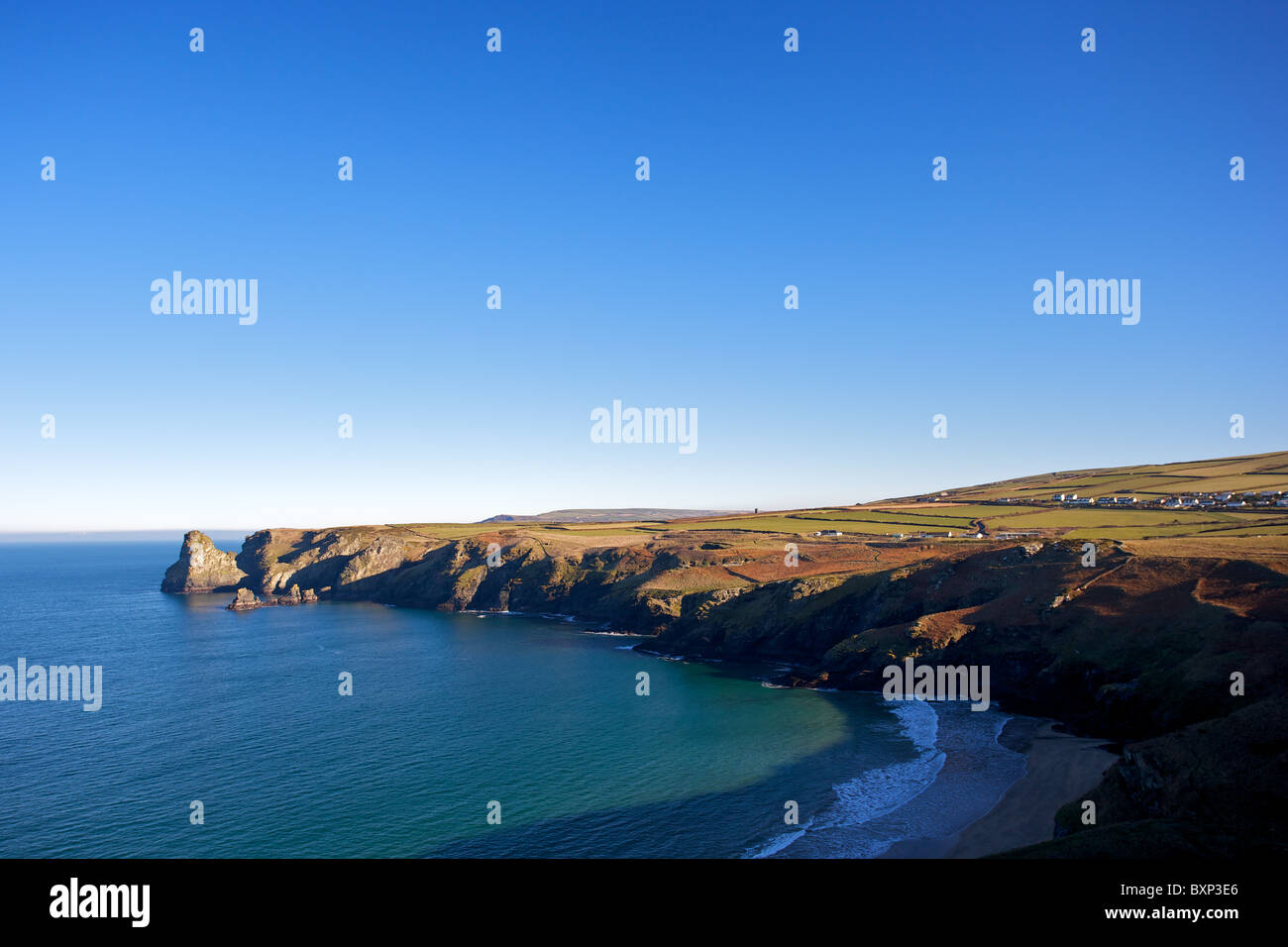 Bossiney haven coastline hi-res stock photography and images - Alamy