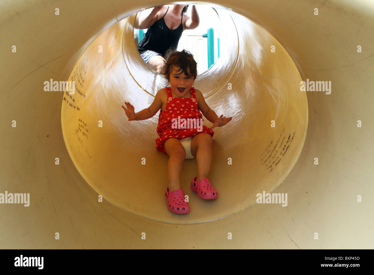 Kids water park water slides hi-res stock photography and images - Alamy