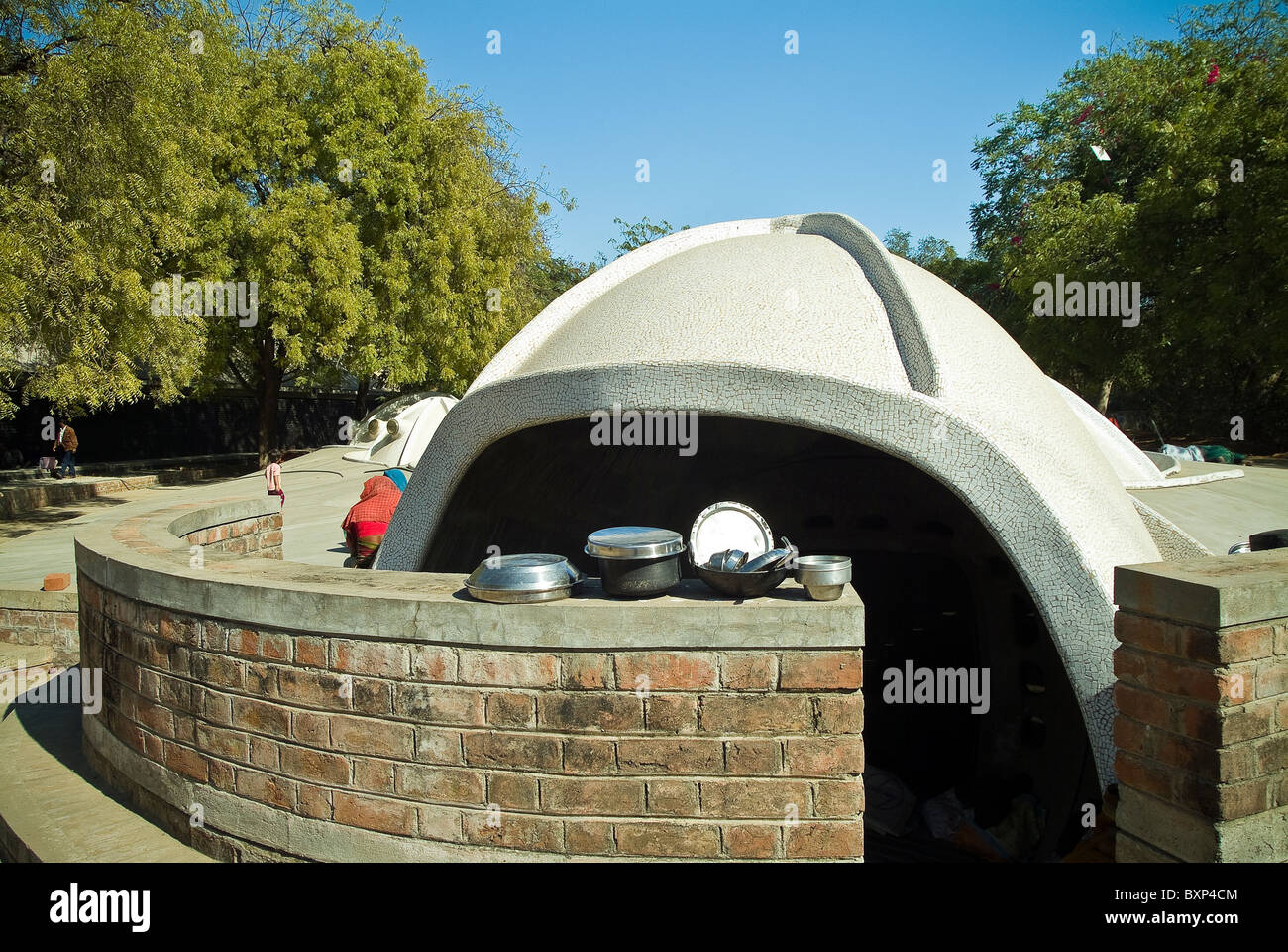 Hussain Doshi Gufa underground art gallery designed by architect B V ...