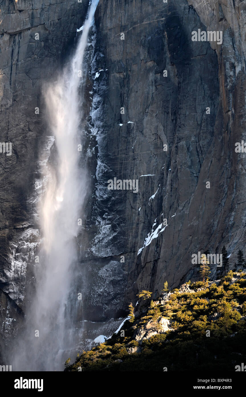 Yosemite Upper Yosemite Falls waterfall Yosemite National Park ...