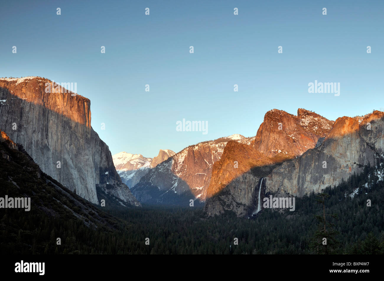 yosemite valley as seen from tunnel view with el capitan half dome and ...