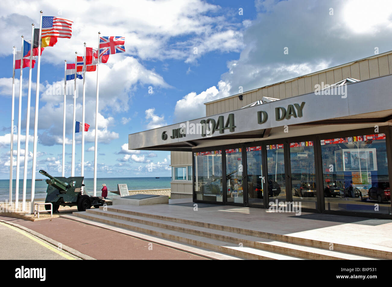 Arromanches museum hi-res stock photography and images - Alamy