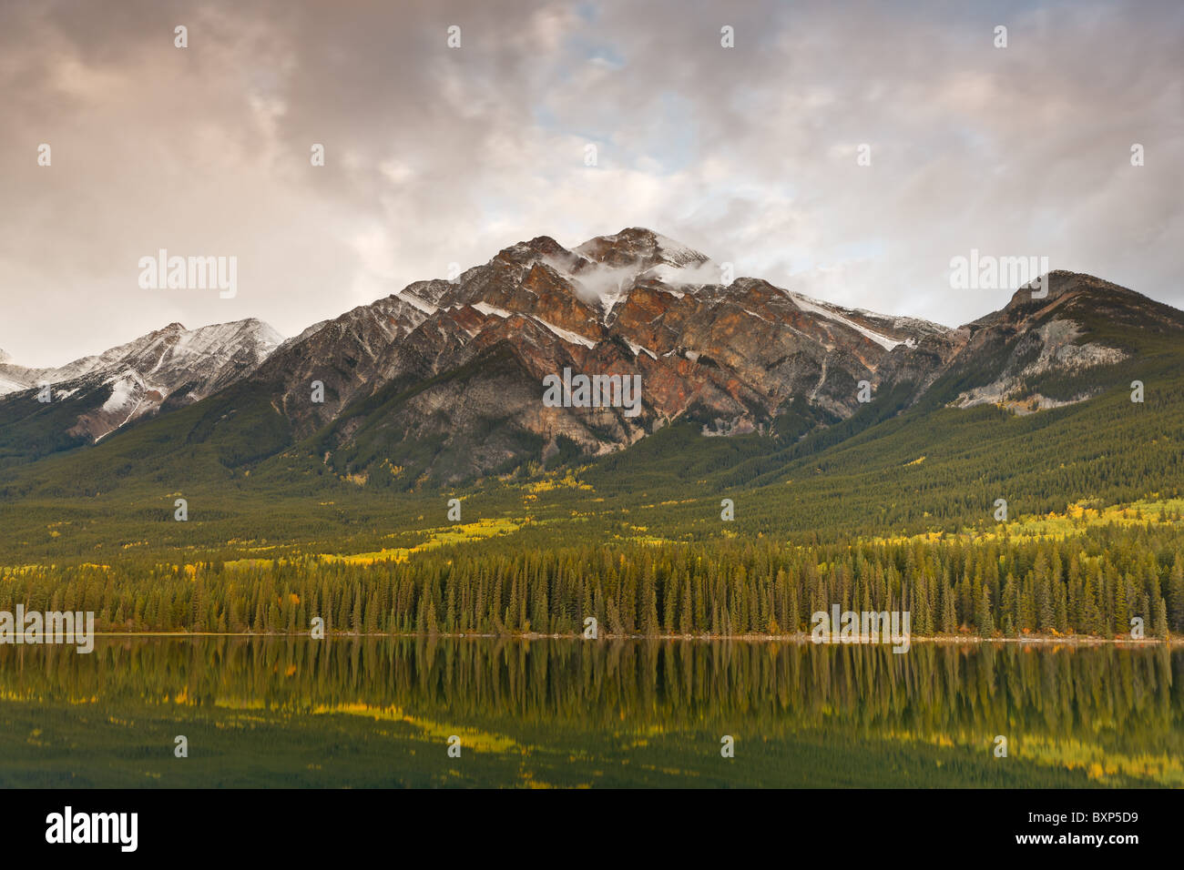 Pyramid Lake and Pyramid Mountain, Jasper National Park, Alberta ...