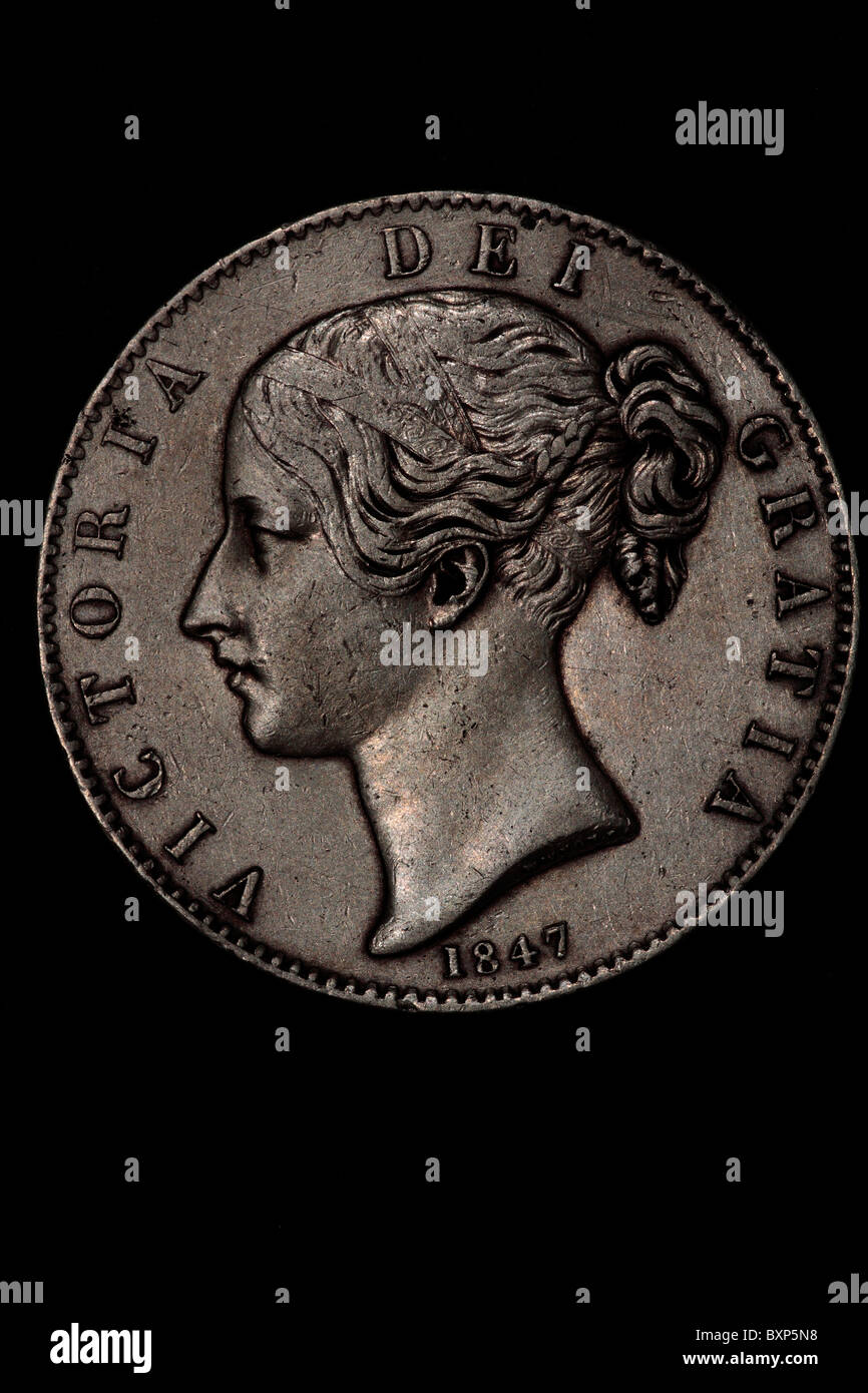 Queen victoria old head hi-res stock photography and images - Alamy