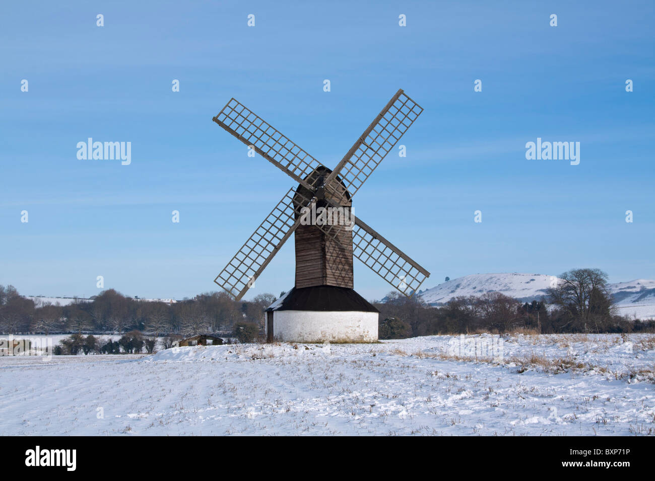 Pitstone windmill, buckinghamshire hi-res stock photography and images ...