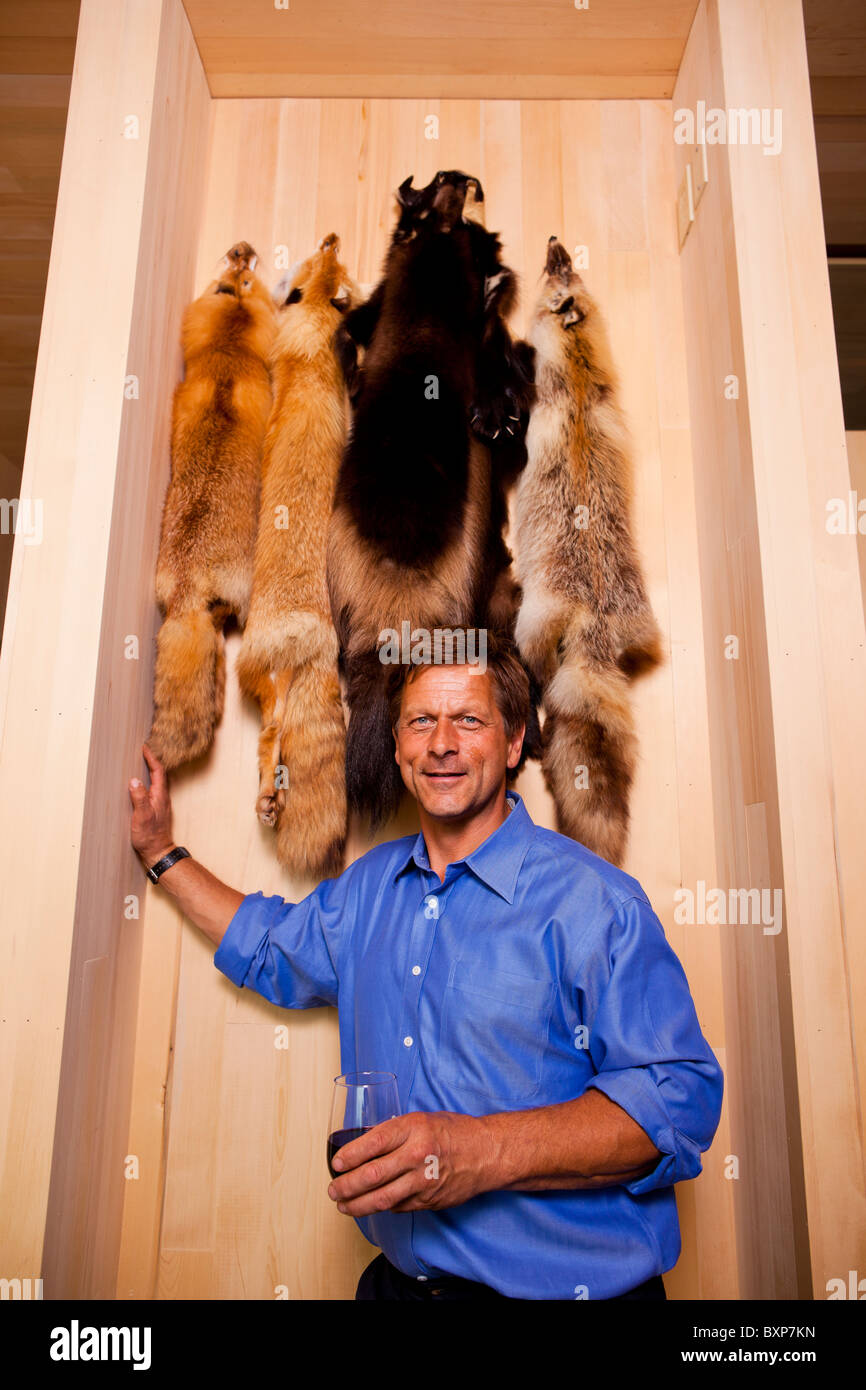 Happy trails kennel hi-res stock photography and images - Alamy