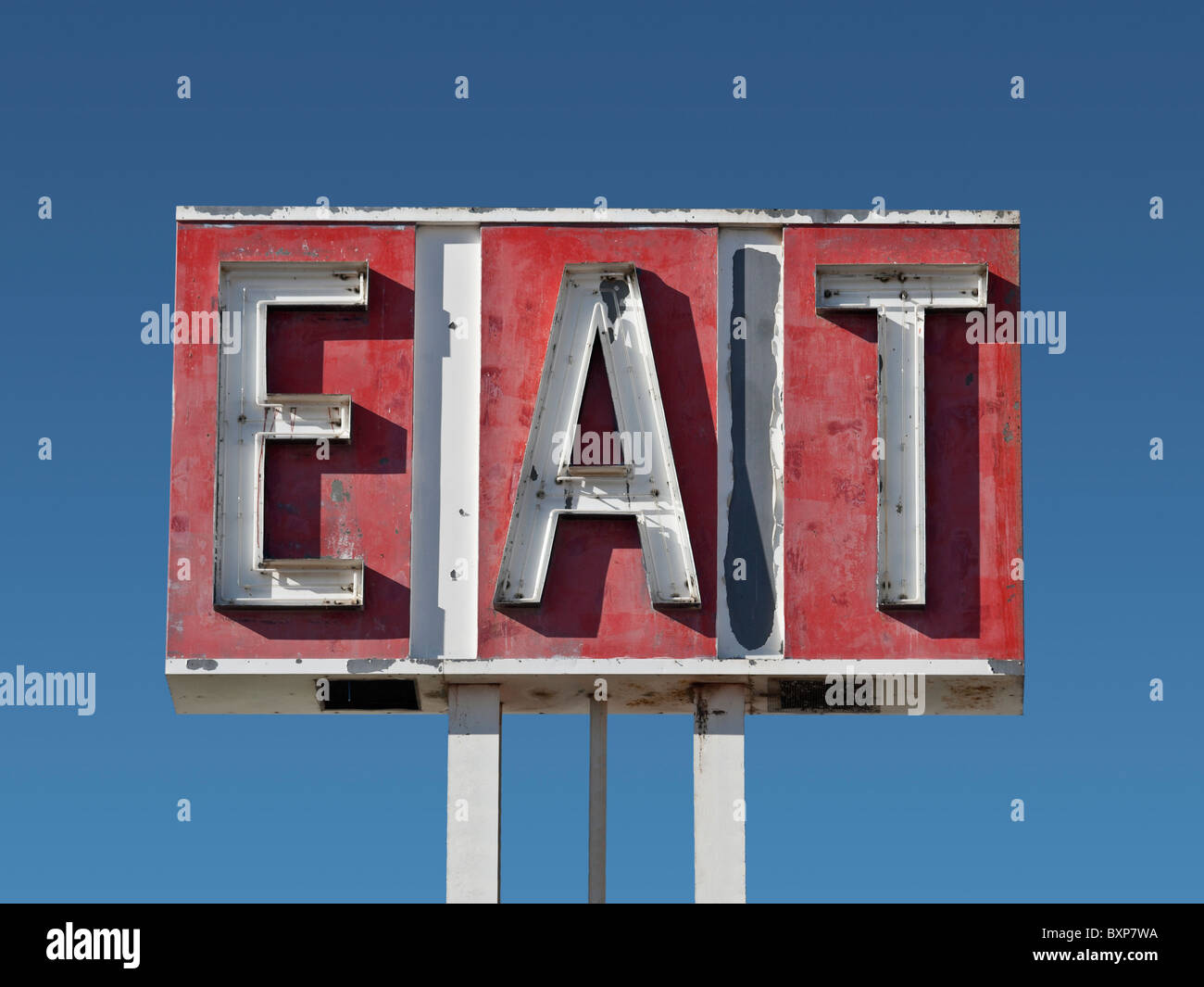 Food sign highway hi-res stock photography and images - Alamy