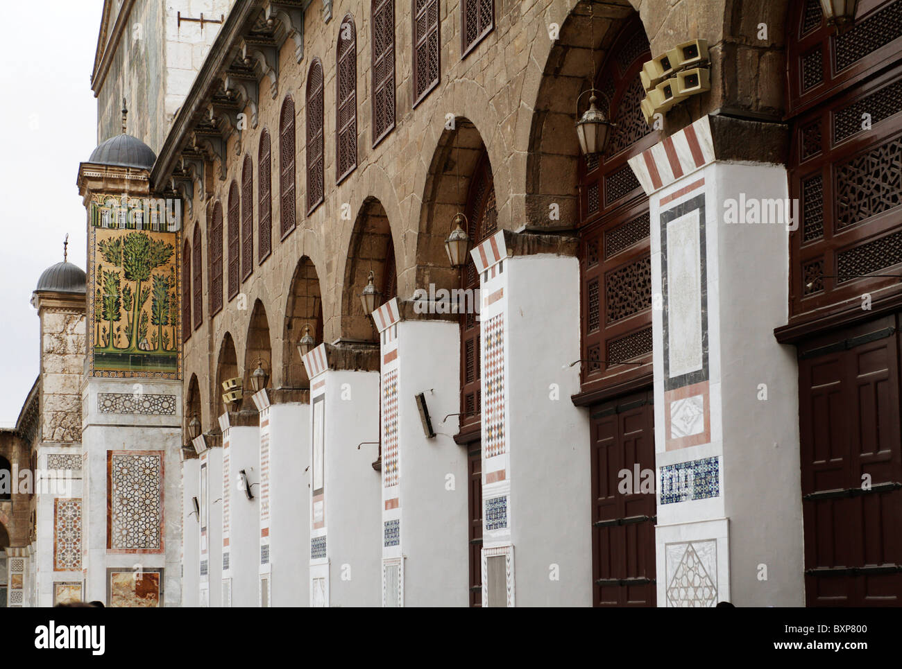 Umayyad mosque damascus interior hi-res stock photography and images ...