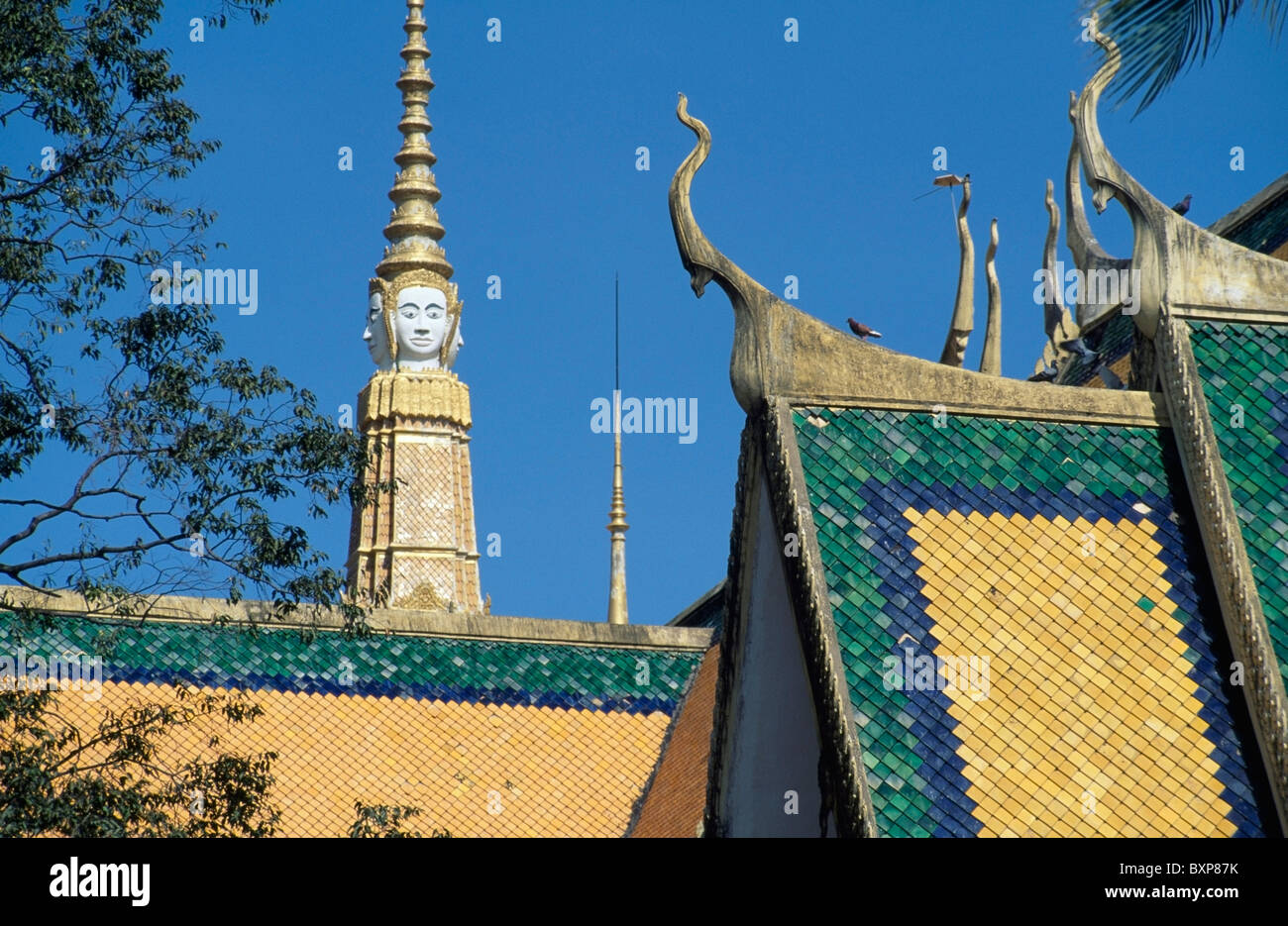 Royal Palace Exterior Stock Photo - Alamy
