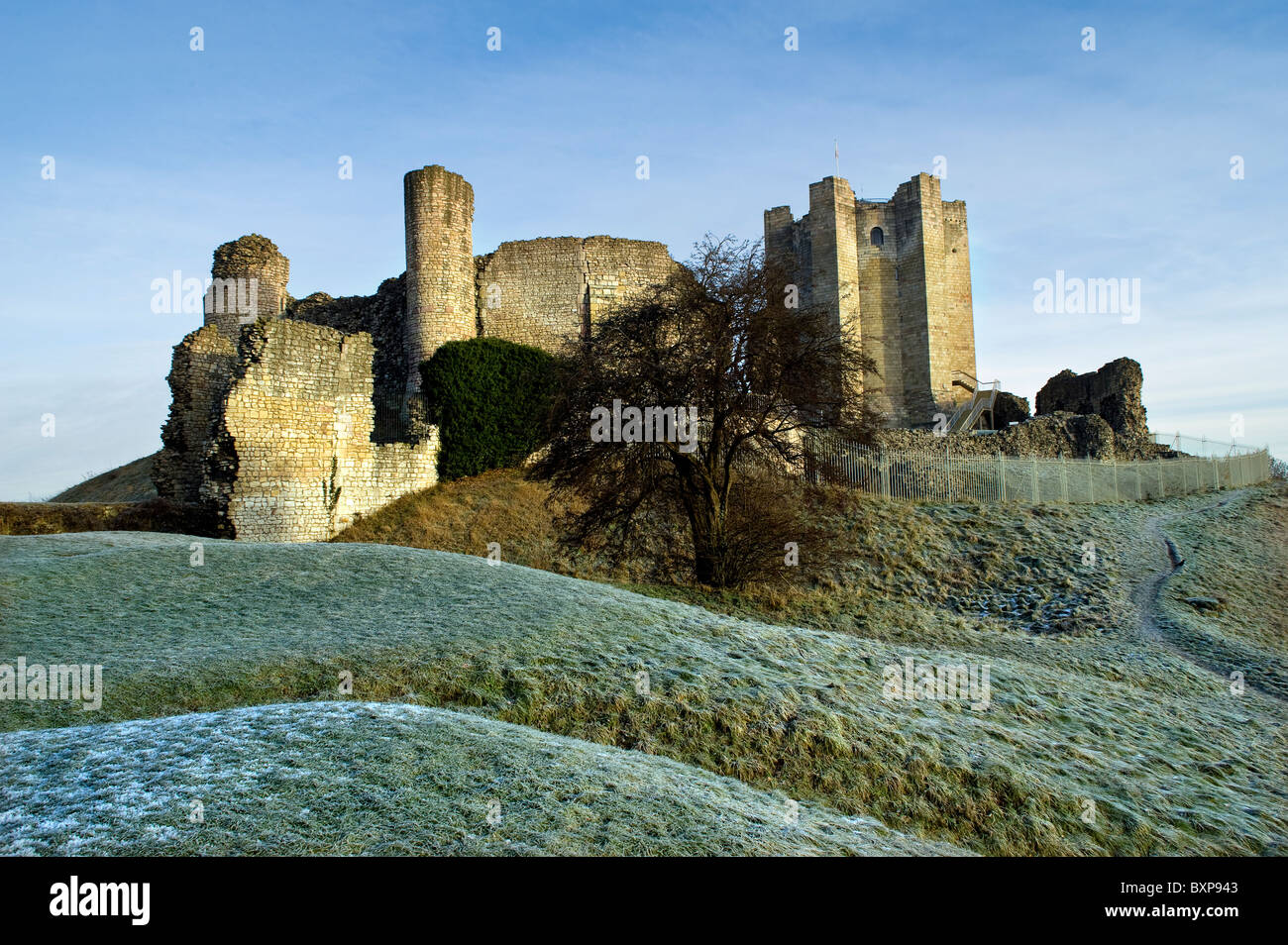 Conisbrough castle winter hi-res stock photography and images - Alamy