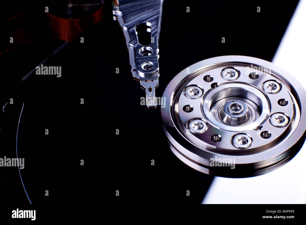 open hard disk with mirror close up Stock Photo - Alamy