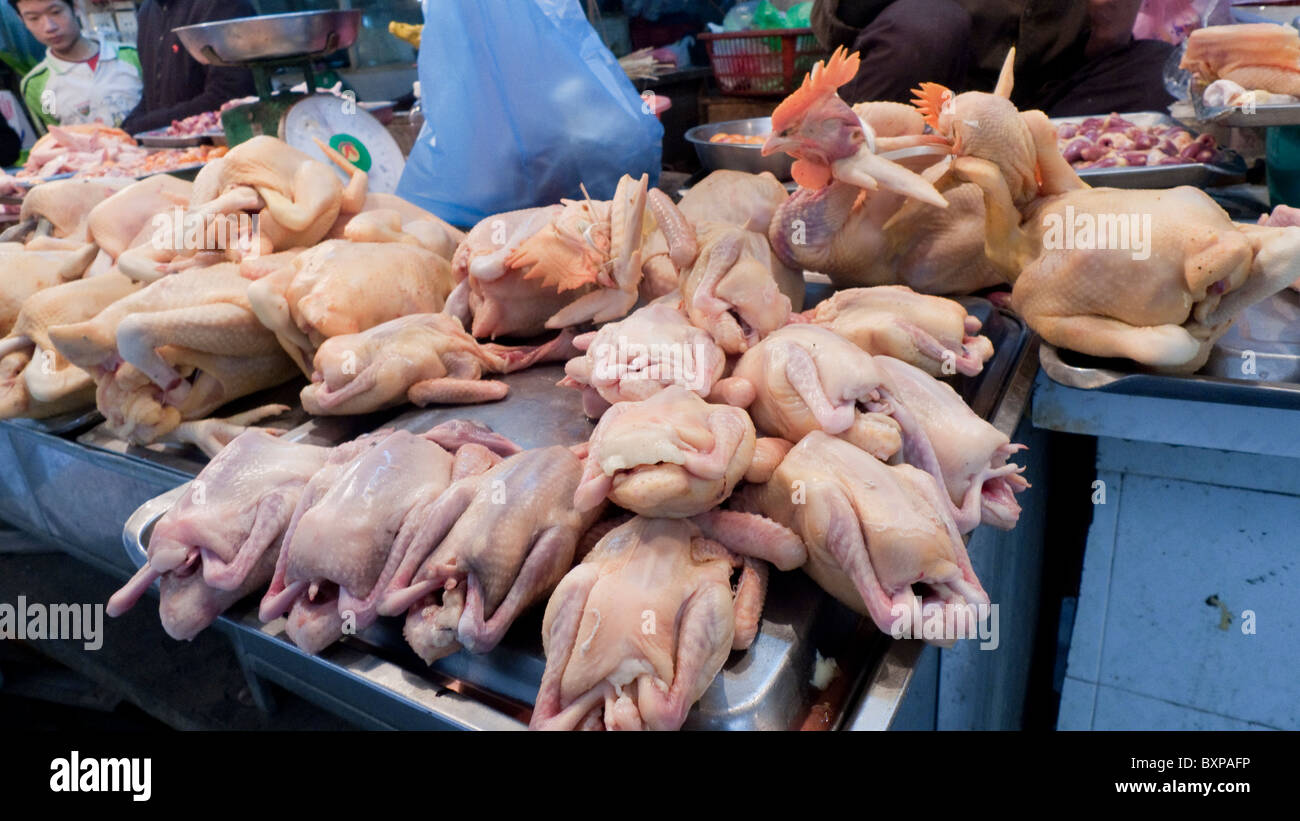 Street market stall hanoi hi-res stock photography and images - Alamy