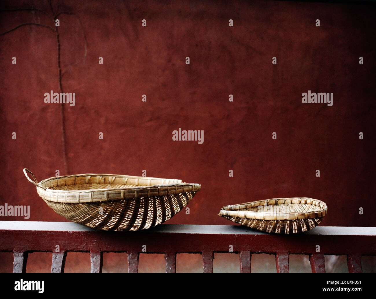 Bamboo build hi-res stock photography and images - Alamy