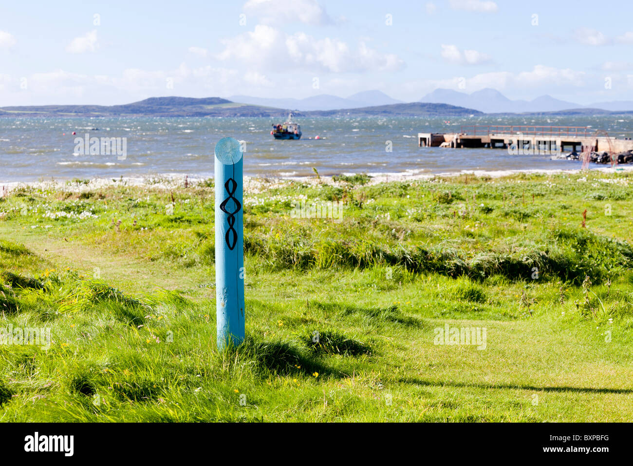 A waymarking post for the Kintyre Way at Tayinloan on the Kintyre ...