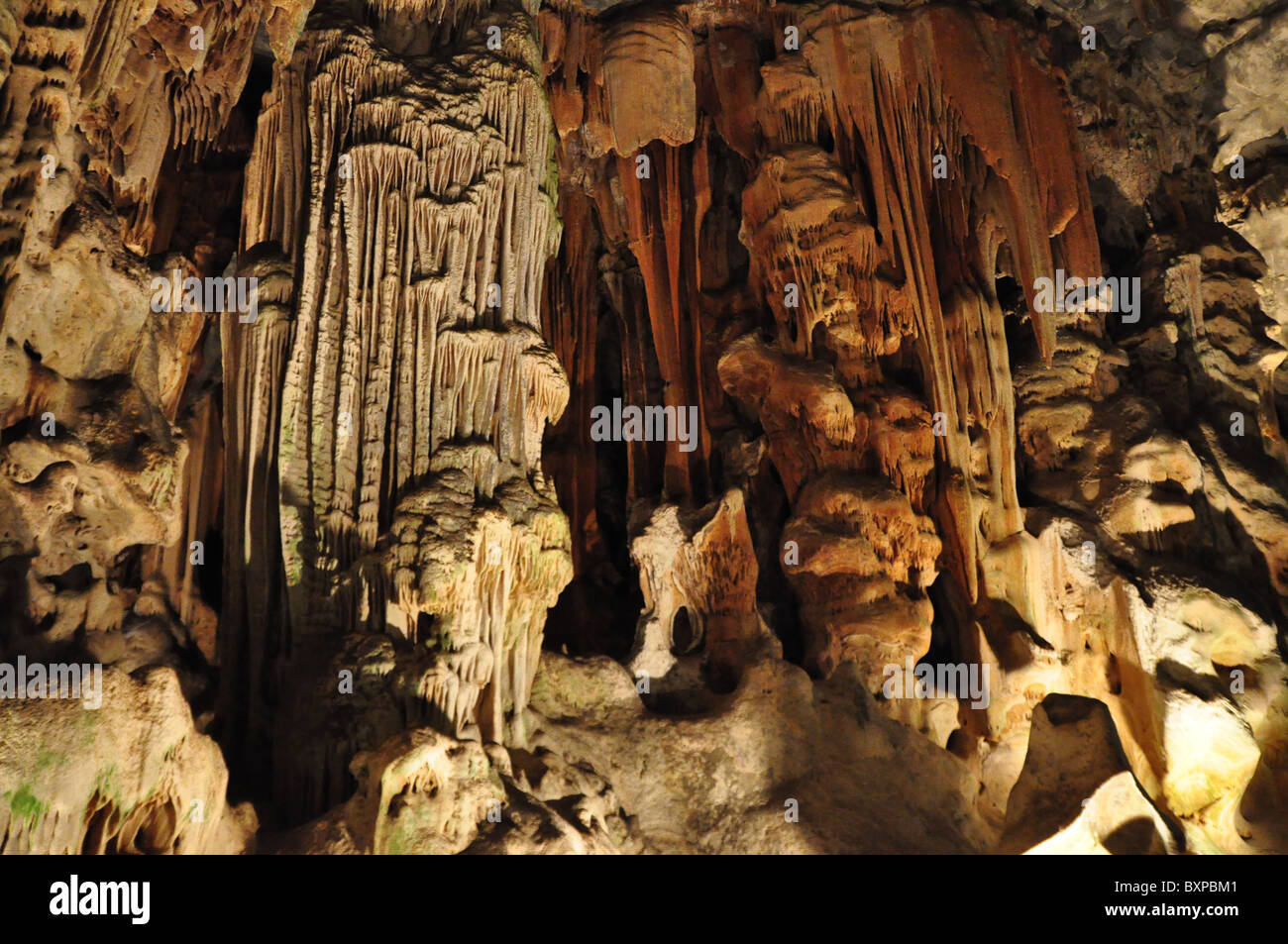 Dripstone formations in Cango Caves, Oudtshoorn, South Africa Stock ...
