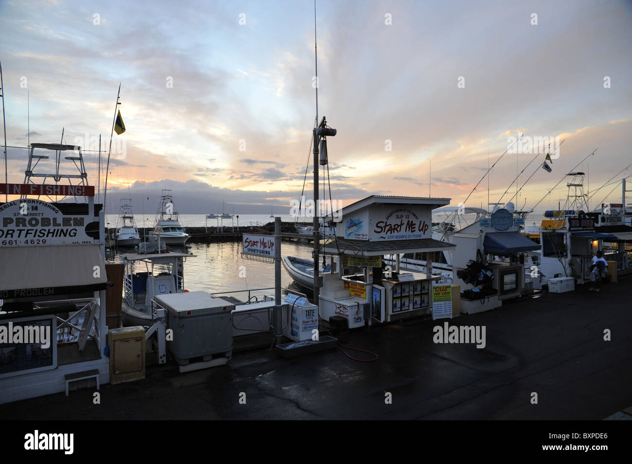 Lahaina pier hi-res stock photography and images - Alamy