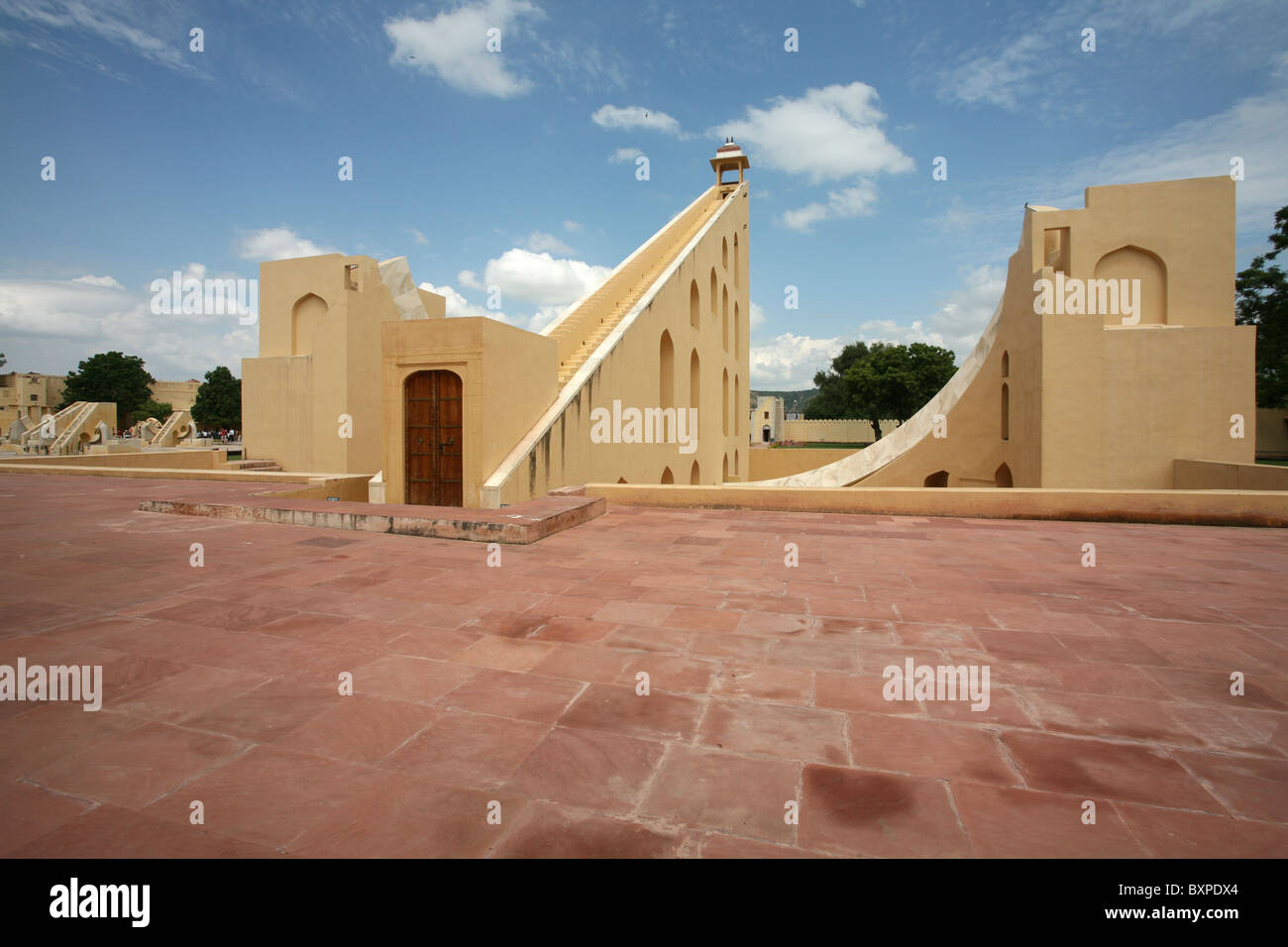 The Brihat Samrat Yantra at Janar Mantar observatory Jaipur, Rajasthan ...