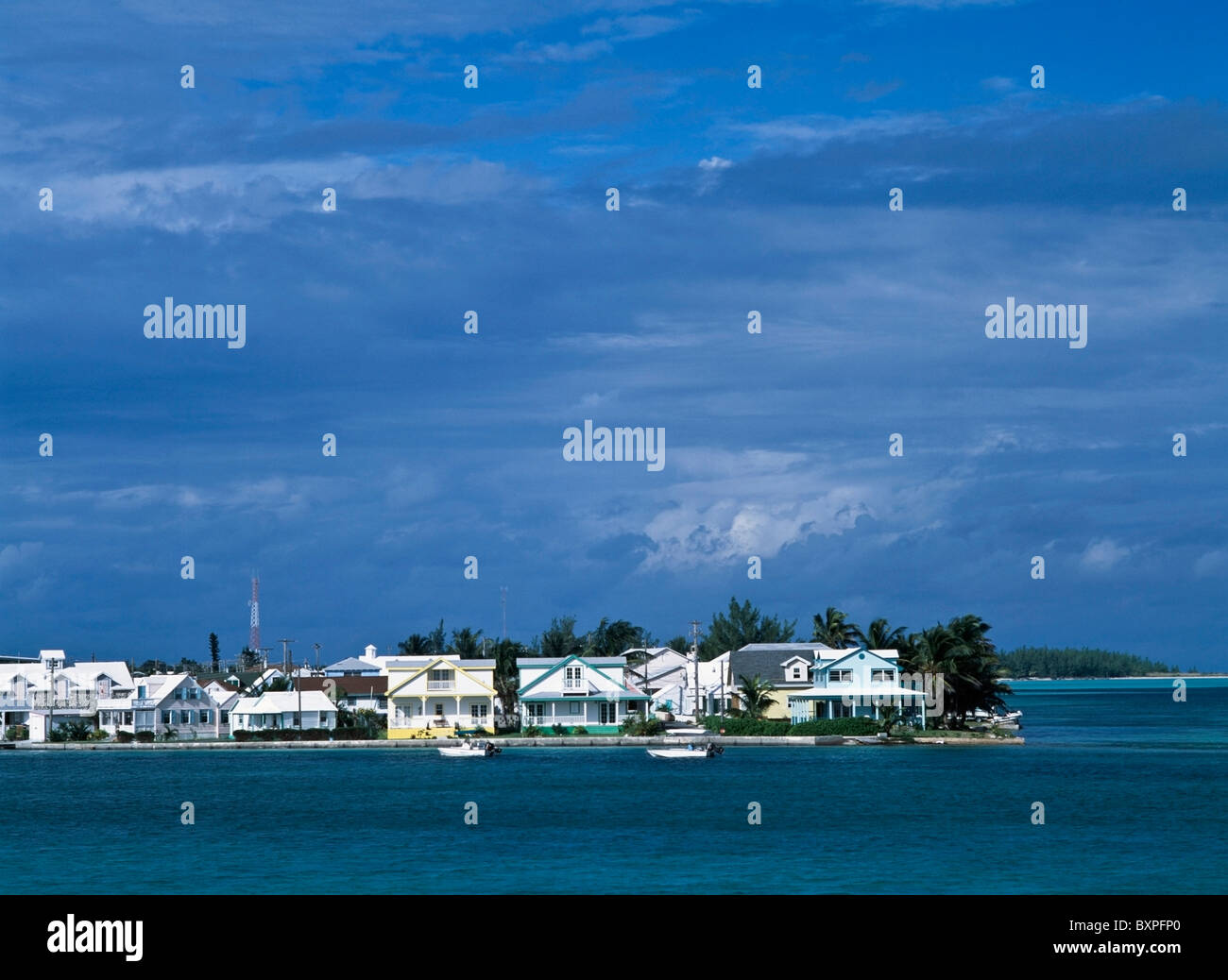 Spanish Wells, Small Island Off The Coast Of Eleuthera Stock Photo - Alamy