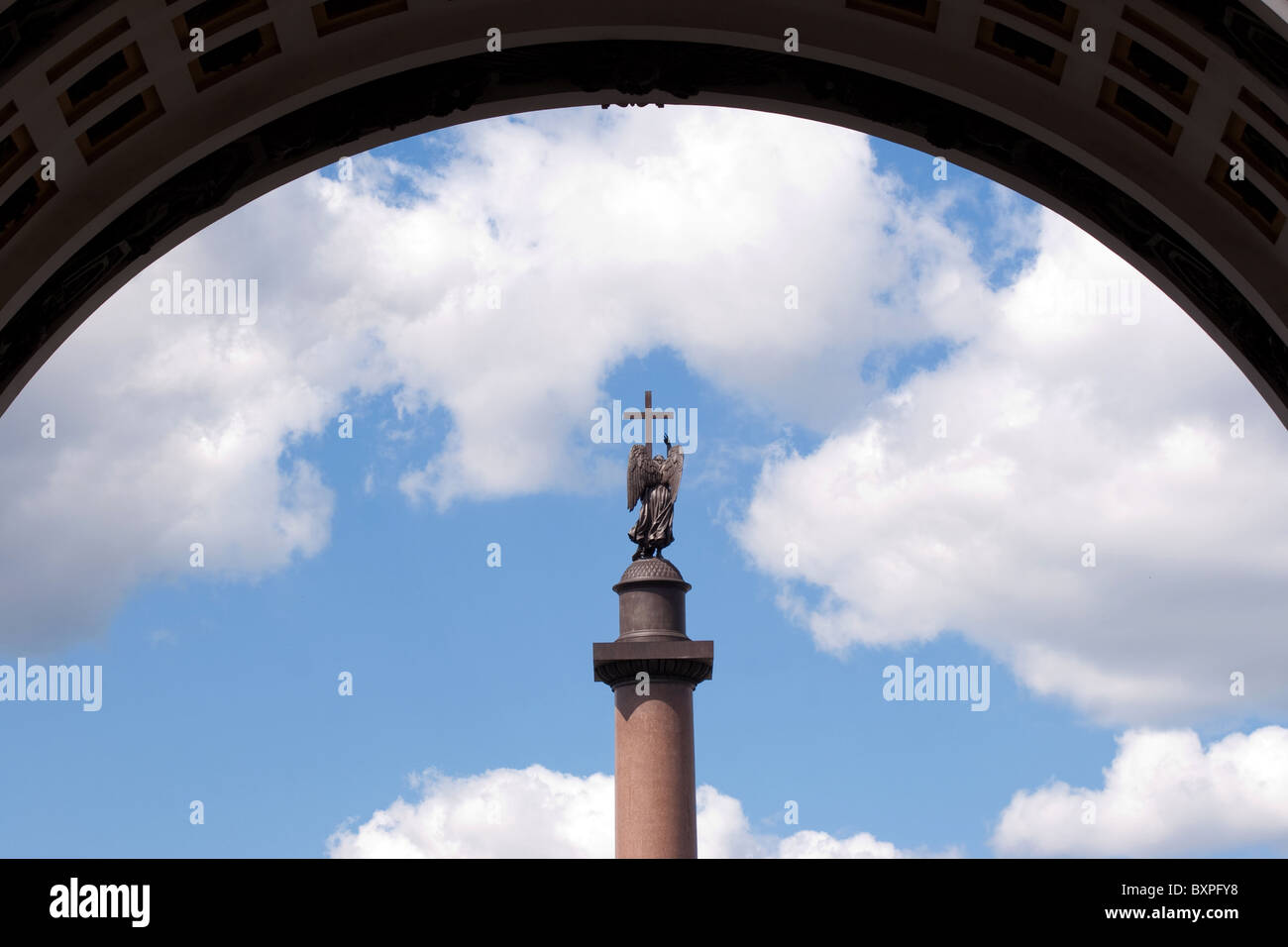 Alexander column angel cross hi-res stock photography and images - Alamy
