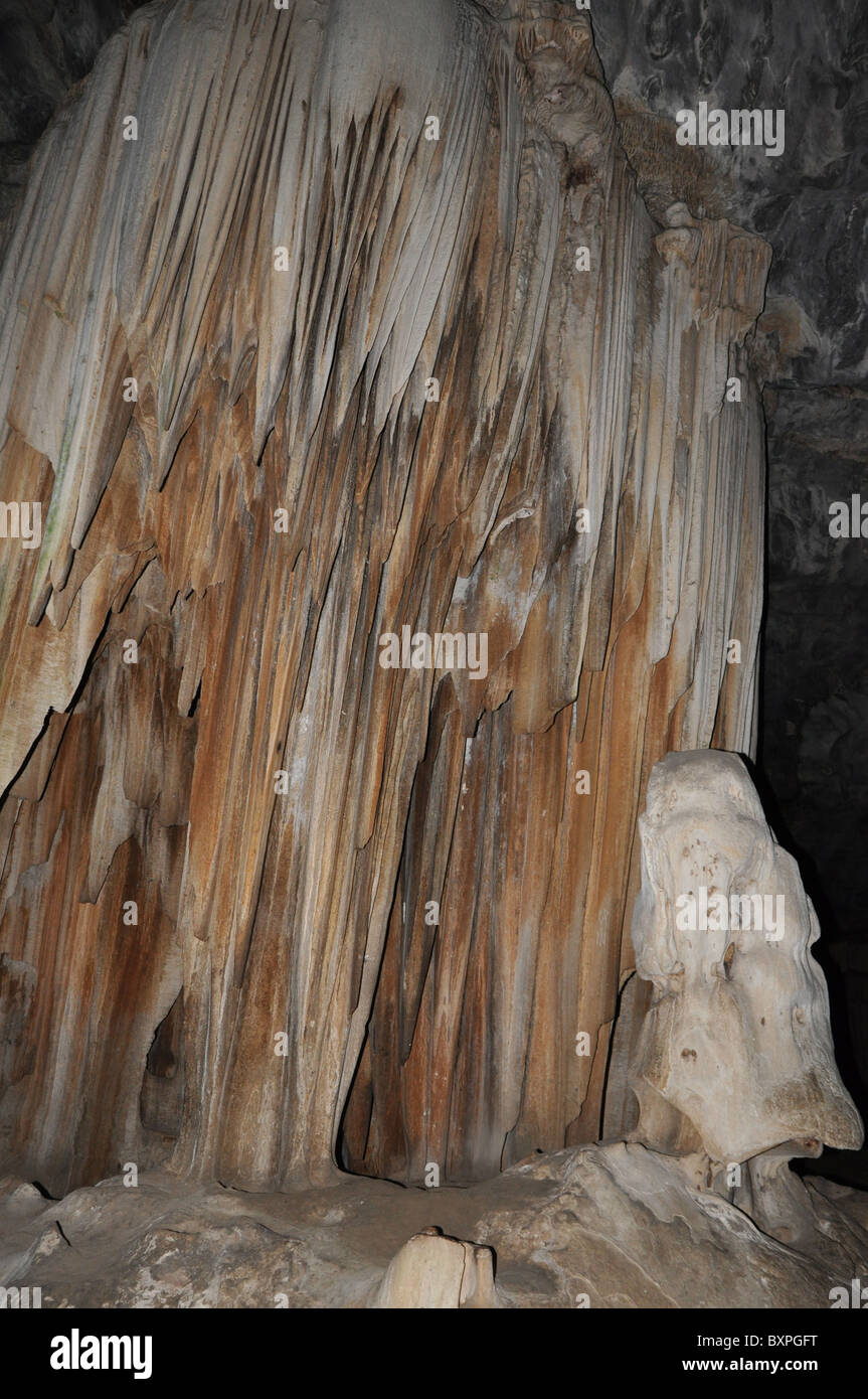 Dripstone formations in Cango Caves, Oudtshoorn, South Africa Stock ...
