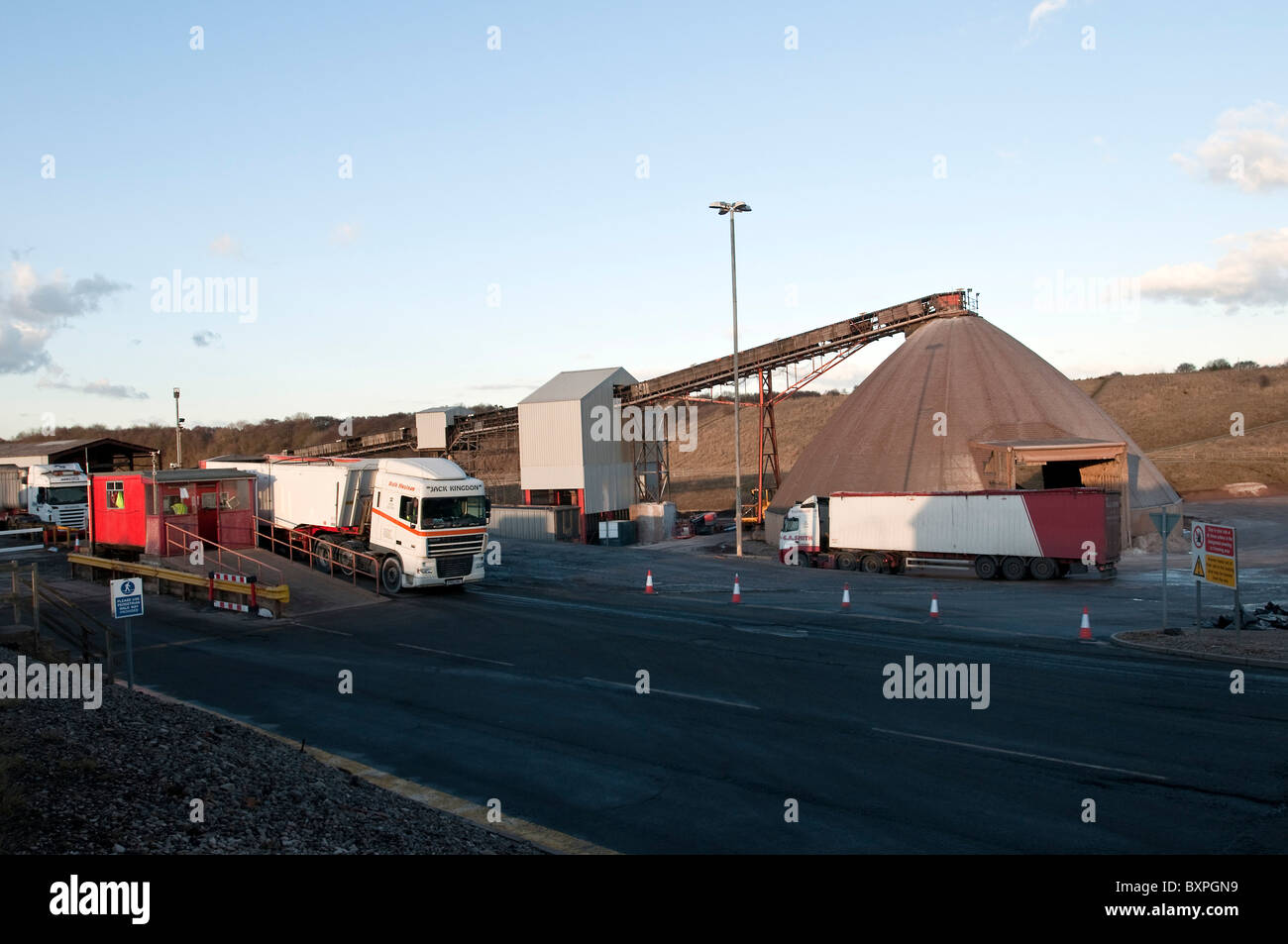Winsford rock salt mine cheshire hi-res stock photography and images ...