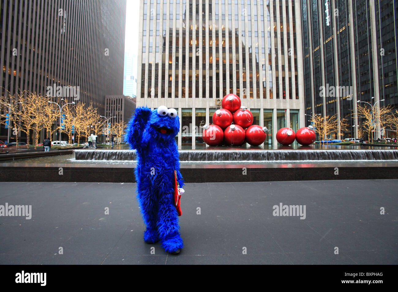 Blue Elmo in Rockefeller center on Sixth Ave, New York city, in ...