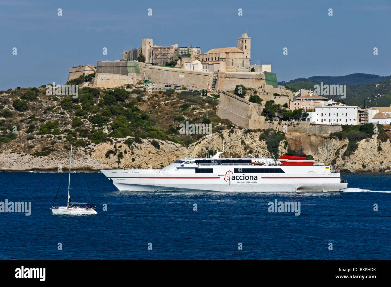 Monohull ferry hi-res stock photography and images - Alamy
