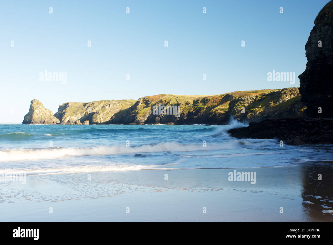 Bossiney haven beach hi-res stock photography and images - Alamy