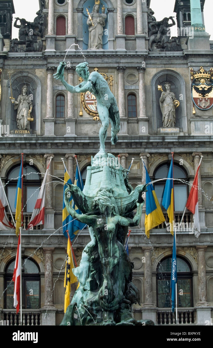 Historic fountains belgium hi-res stock photography and images - Alamy